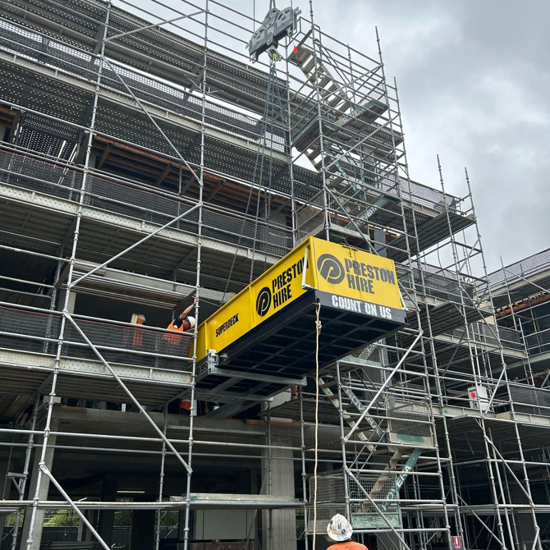 Improving Efficiency in Tight Spaces: Why Retractable Loading Platforms ...